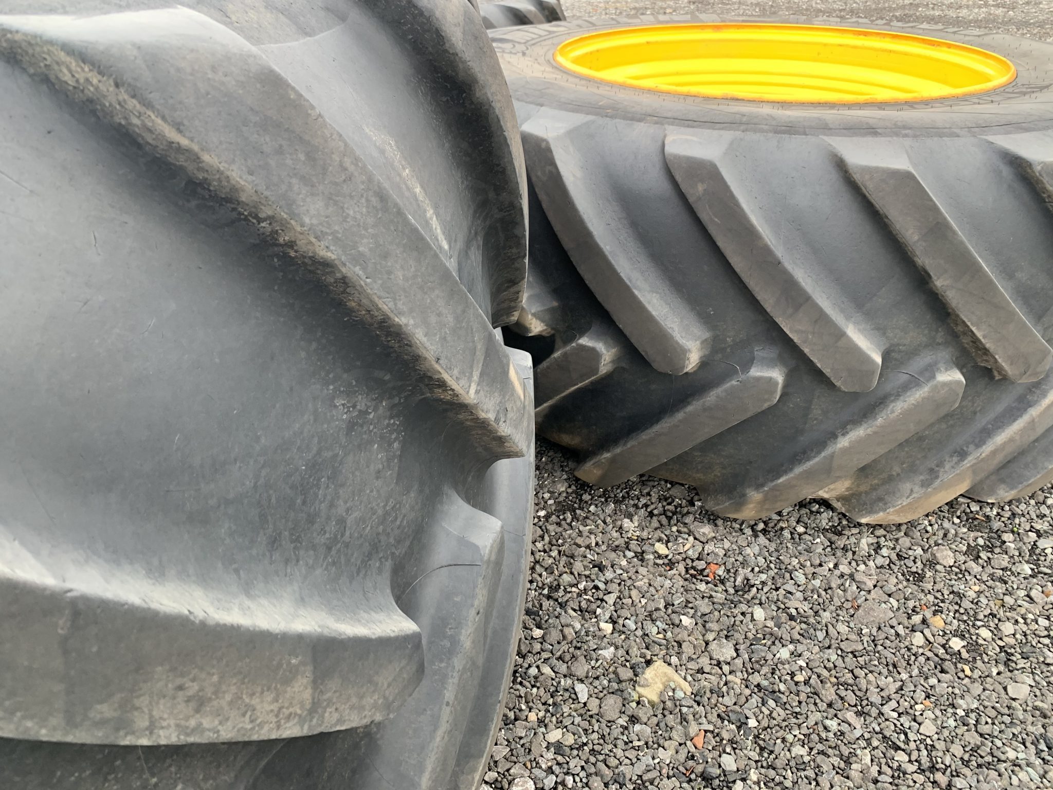 JCB Fastrac 8330 Wheels & Tyres 900’s/650’s For Sale - Dewhurst ...