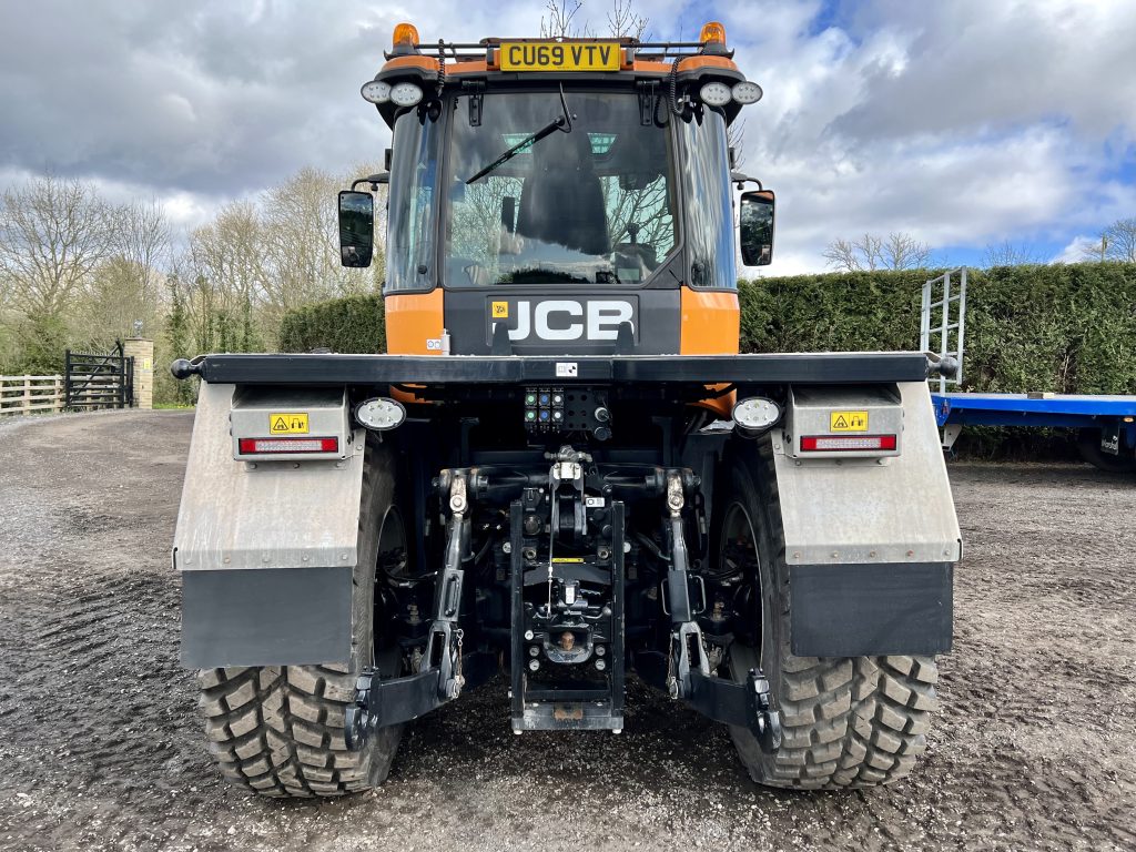 2020 JCB Fastrac 4220 Utility Stage 5 For Sale - Dewhurst Agricultural