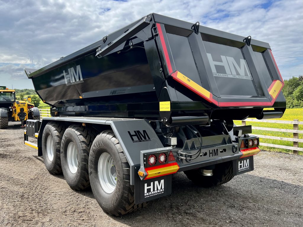2024 HM Trailers 20 Ton Tri Axle Hooklift Trailer – 560 Tyres For Sale ...
