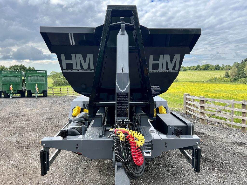 2024 HM Trailers 20 Ton Tri Axle Hooklift Trailer – 560 Tyres For Sale ...