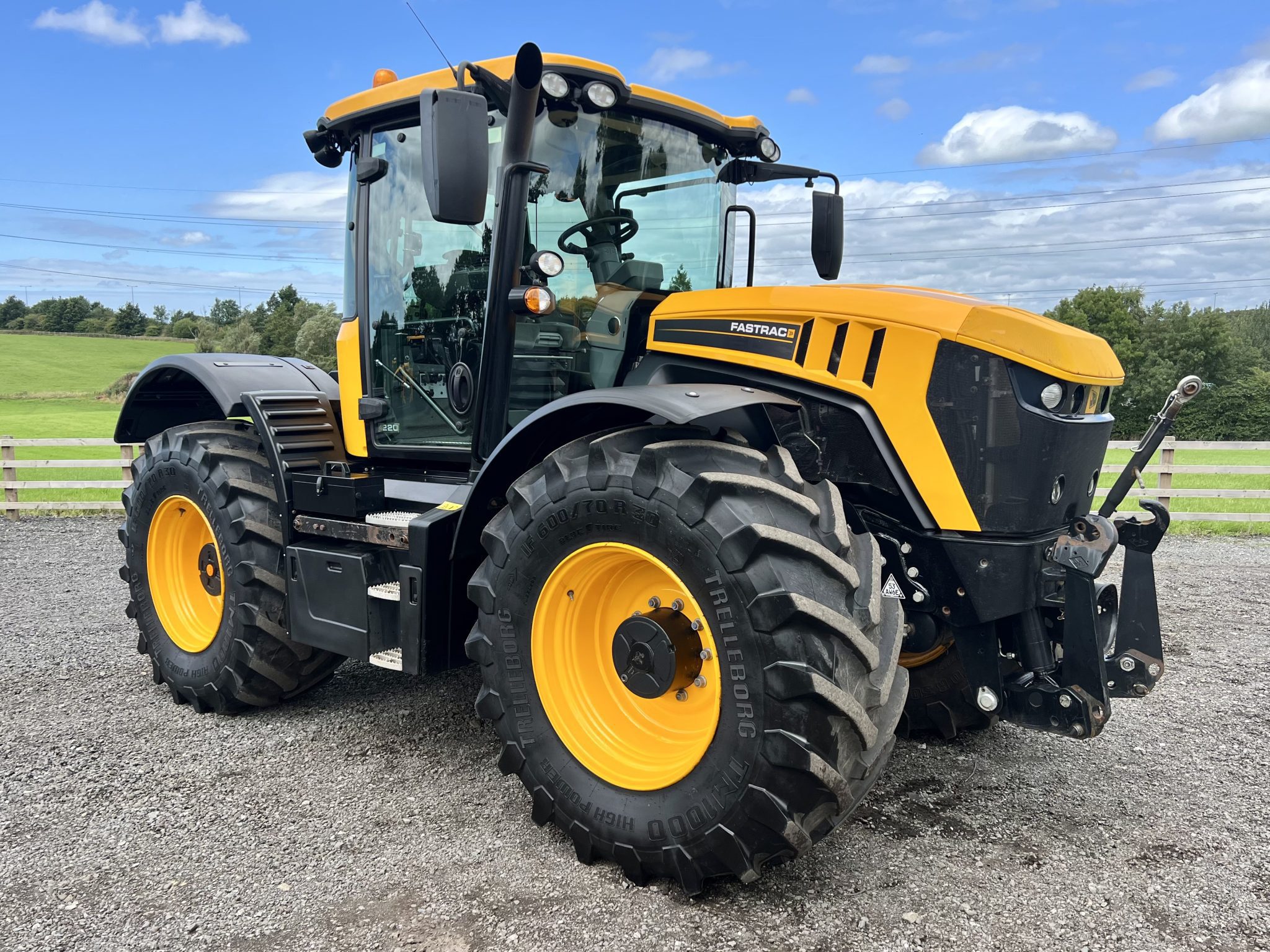 2019 JCB Fastrac 4220 For Sale - Dewhurst Agricultural