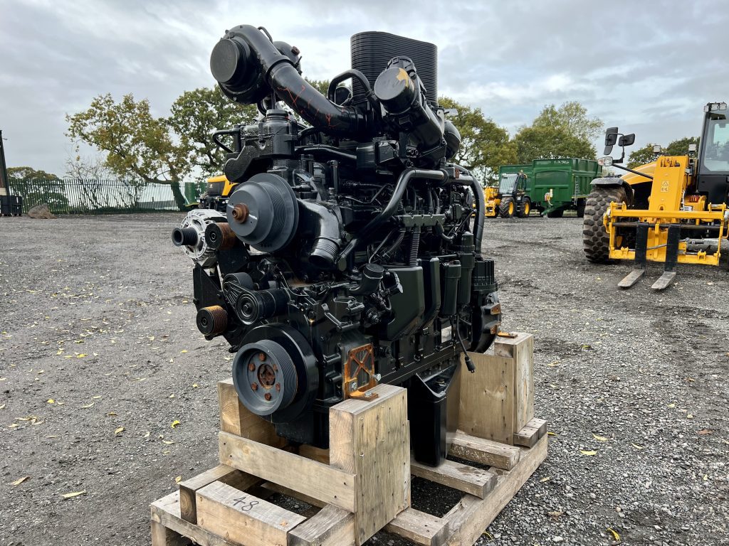 New Sisu AGCO Power 8.4L 250kW Engine to suit JCB Fastrac 8330 For Sale ...