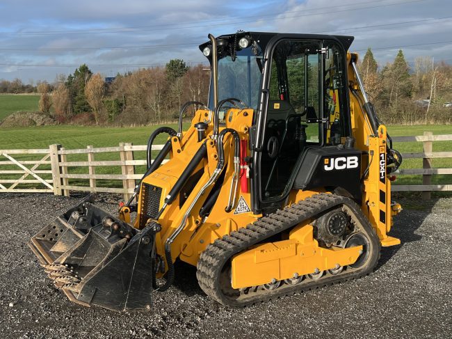 JCB 1CXT-HF Tracked Backhoe Loader For Sale - Dewhurst Agricultural