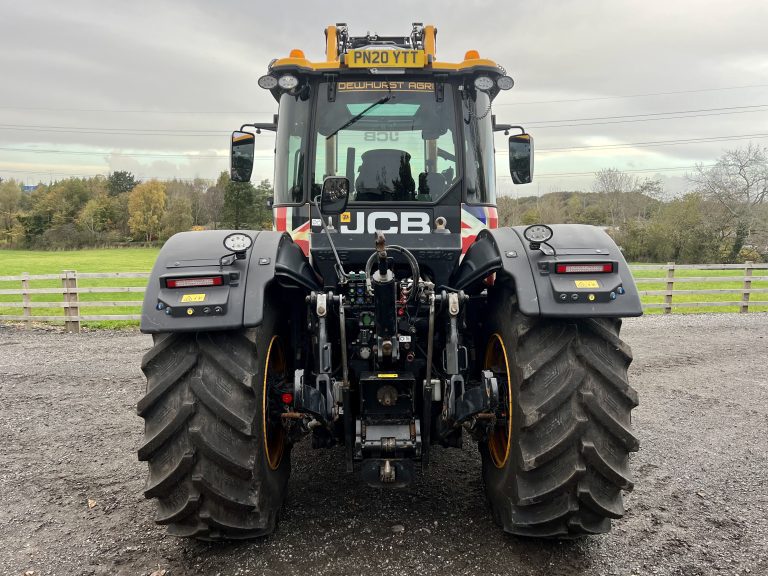 2020 JCB Fastrac 4220 WFT C/W Quicke Q6M Front Loader For Sale ...