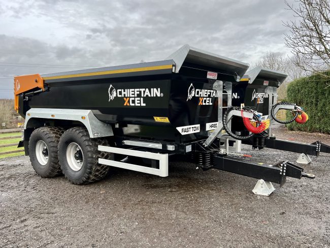 2024 New Chieftain XCEL 20 Ton Half Pipe Dump Trailer For Sale - Dewhurst Agricultural