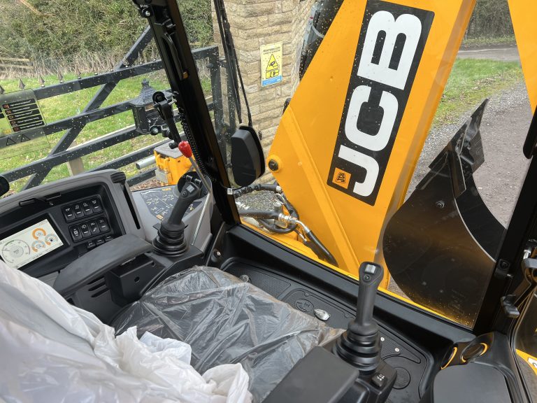 New 2023 JCB 3CX Sitemaster PLUS Backhoe Loader For Sale - Dewhurst Agricultural
