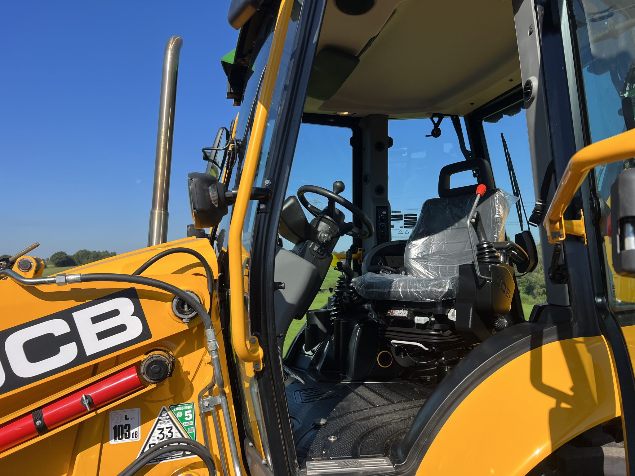 2022 JCB 3CX Sitemaster PRO Backhoe Loader For Sale - Dewhurst Agricultural