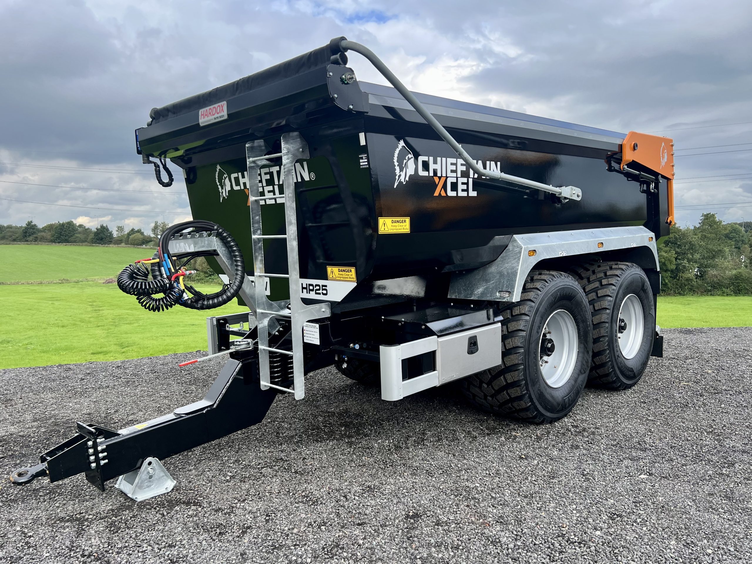 2023 New Chieftain XCEL 25 Ton Half Pipe Dump Trailer For Sale ...