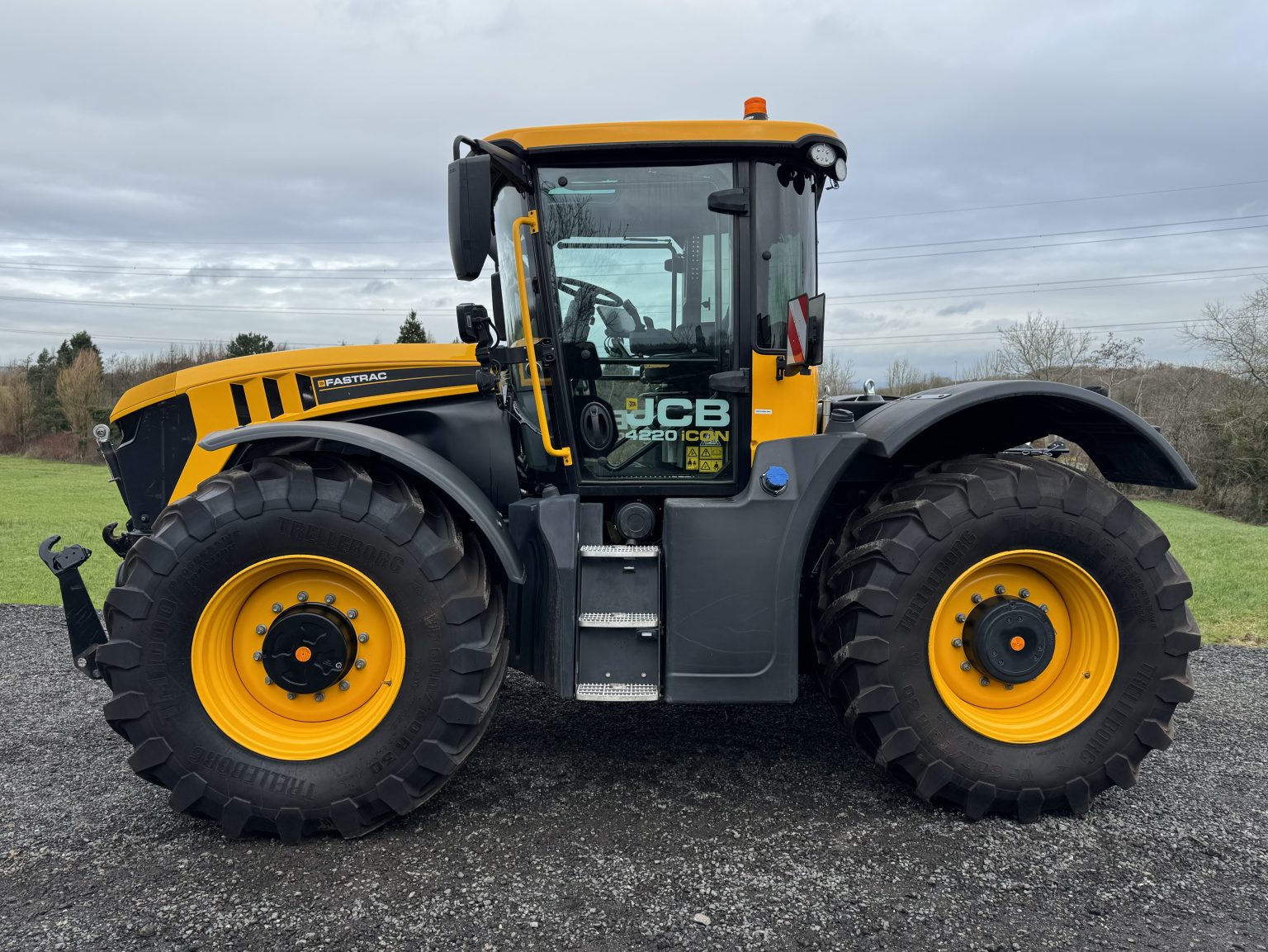 2022 JCB Fastrac 4220 ICON For Sale - Dewhurst Agricultural