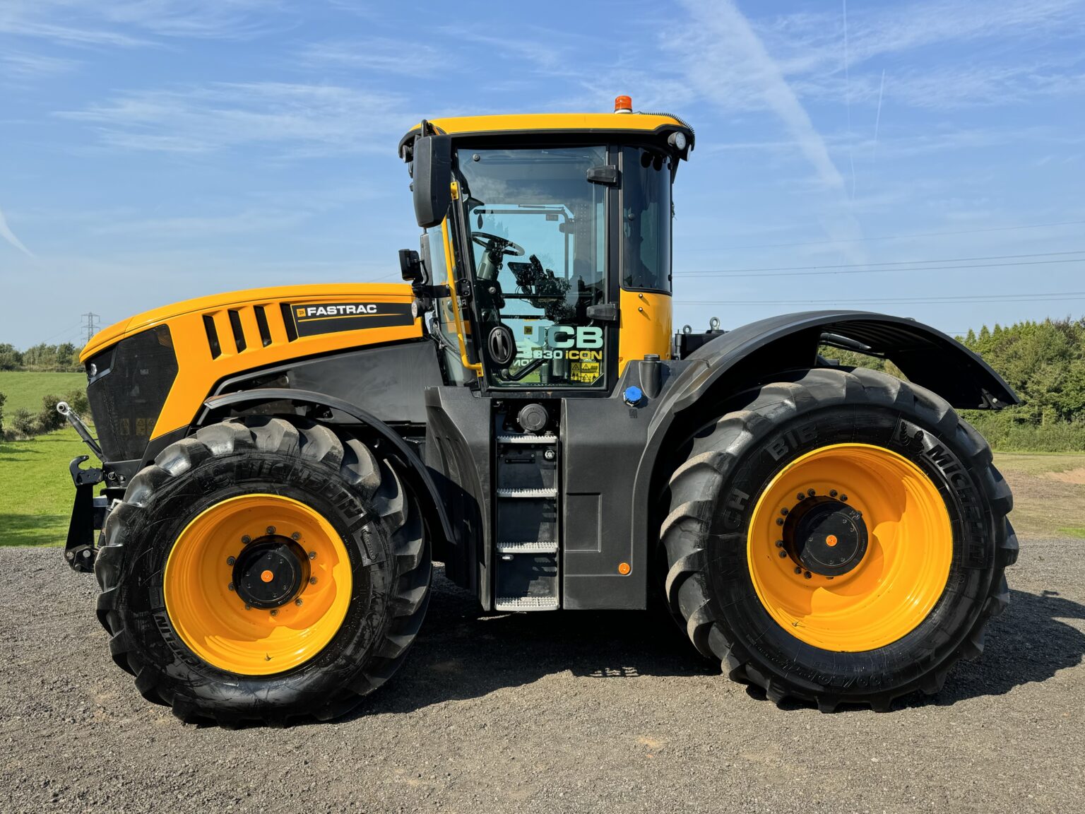 2022 JCB Fastrac 8330 ICON For Sale - Dewhurst Agricultural